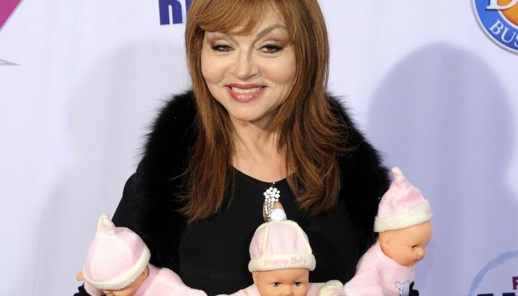 Judy Tenuta, comedian known as ‘Goddess of Love,’ dies…