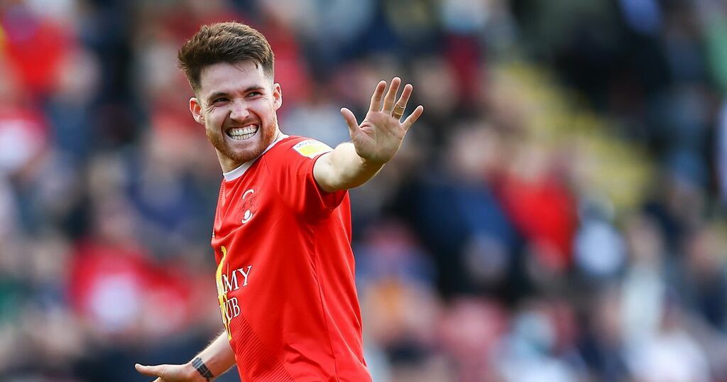 The Paul Smyth wonder goal that earned a standing…