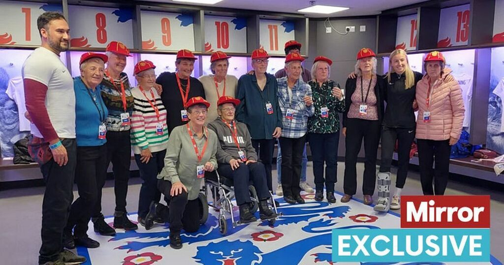 Original Lioness team finally honoured with England…