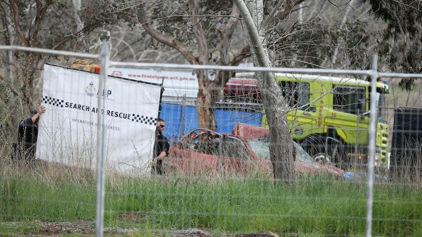 Driver and passenger fled Canberra car crash that…
