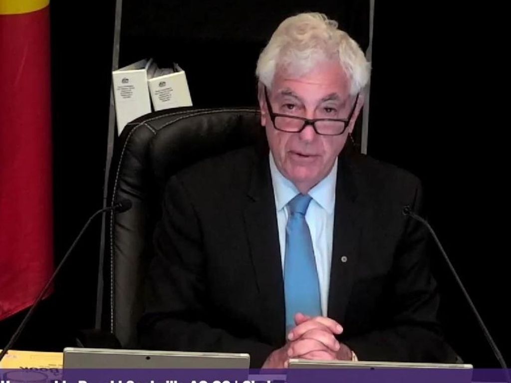 Paralympic swimmer details abuse in public