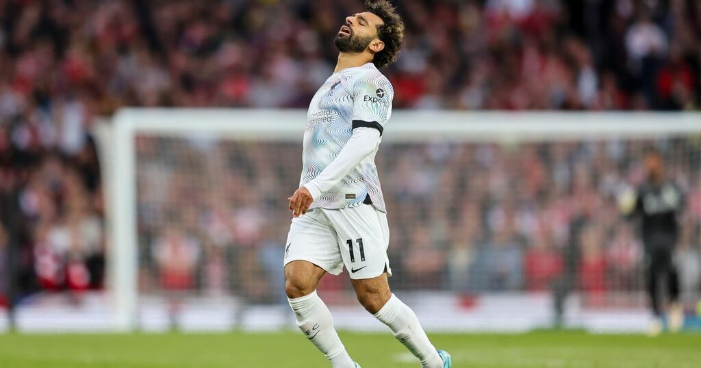 Mohamed Salah substitution explained as Gary Neville…