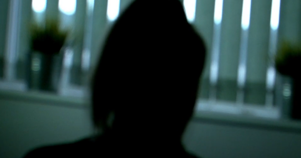 Woman and kids forced to flee home after relative of…