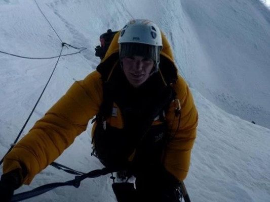 Mount Everest climber deaths: How Eric Arnold…
