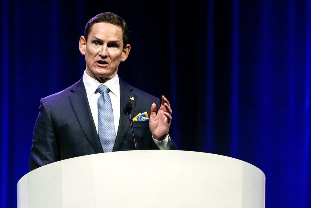 Opponent says Dallas County Judge Clay Jenkins wore…