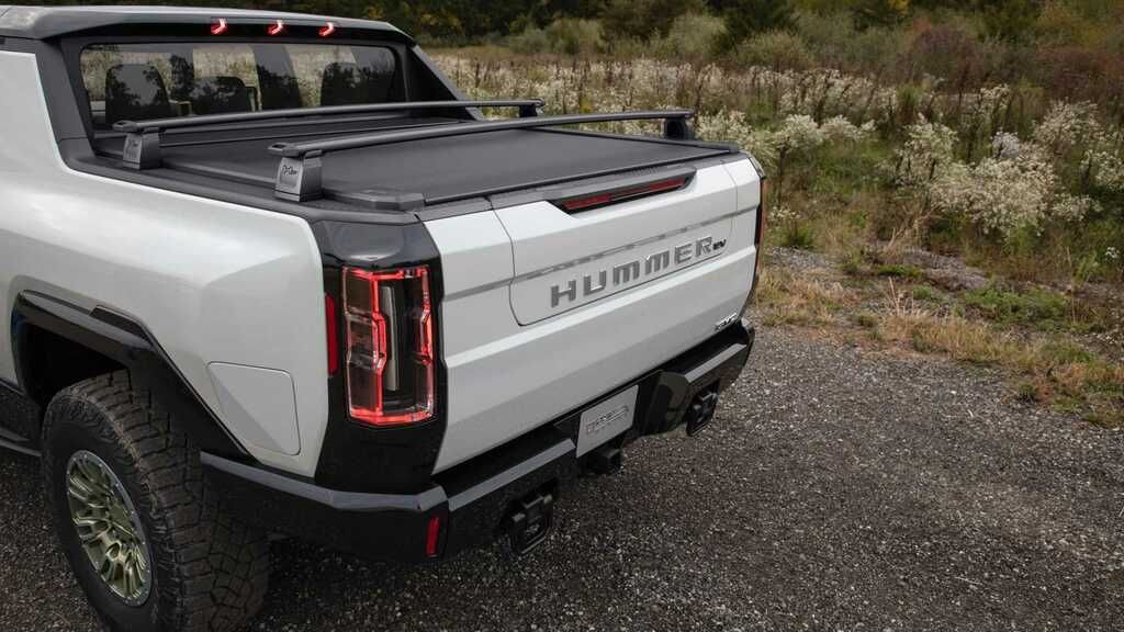 GMC Hummer EV Owner Charged Over $4,000 For Taillight…