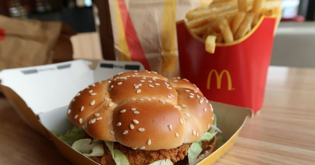 I tried the new McDonald's McCrispy but it was totally…