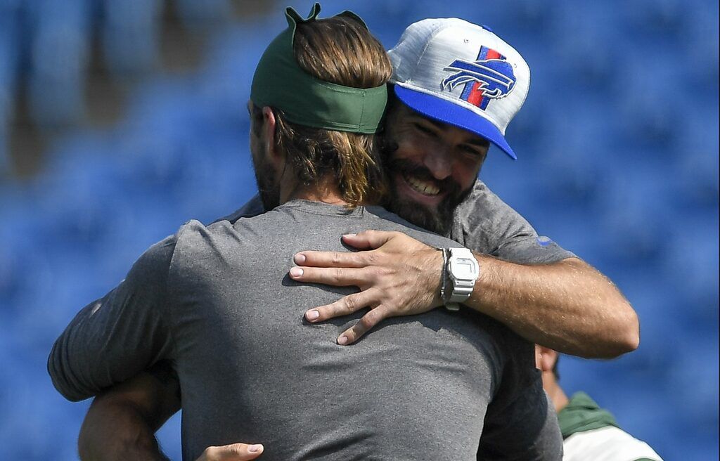 Aaron Rodgers cracks a Jake Kumerow joke on ‘The Pat…