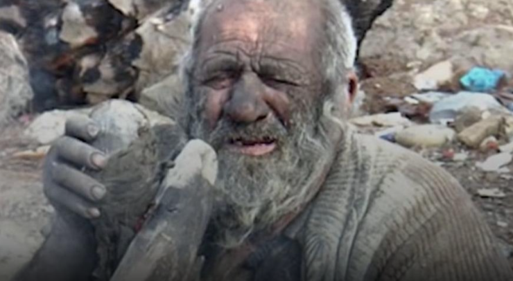 Vale Amou Haji, ‘the world’s dirtiest man’