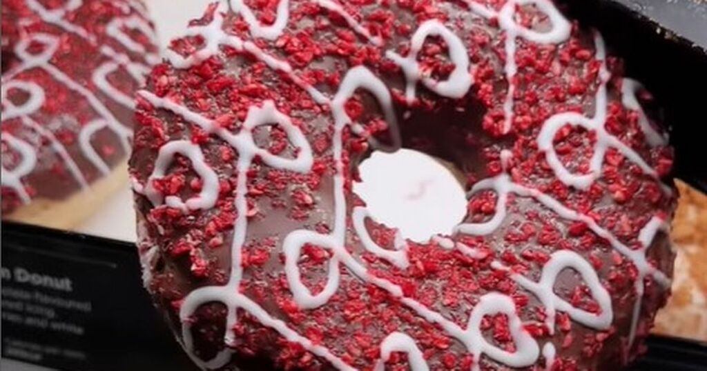 Asda shoppers' 'dreams come true' as new 'Cake Shop'…