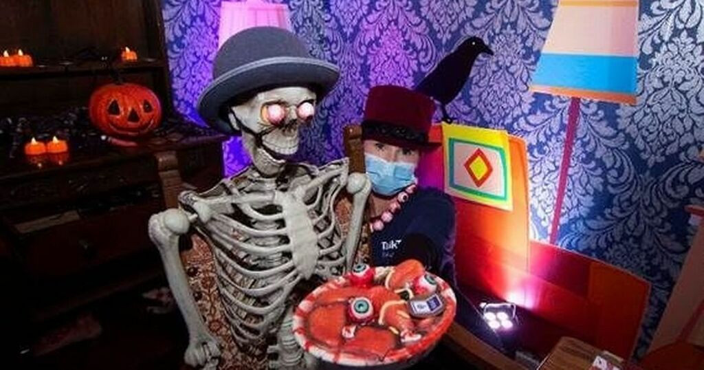 Free pop-up Haunted House featuring magician and fun…