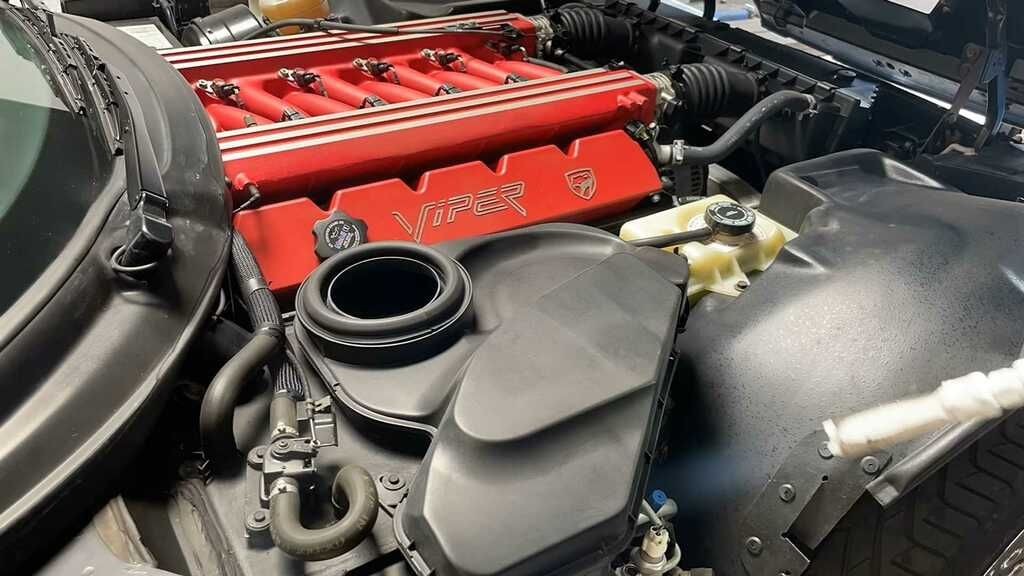 Dodge Viper GTS With Fewer Than 1,000 Miles Gets Dry…