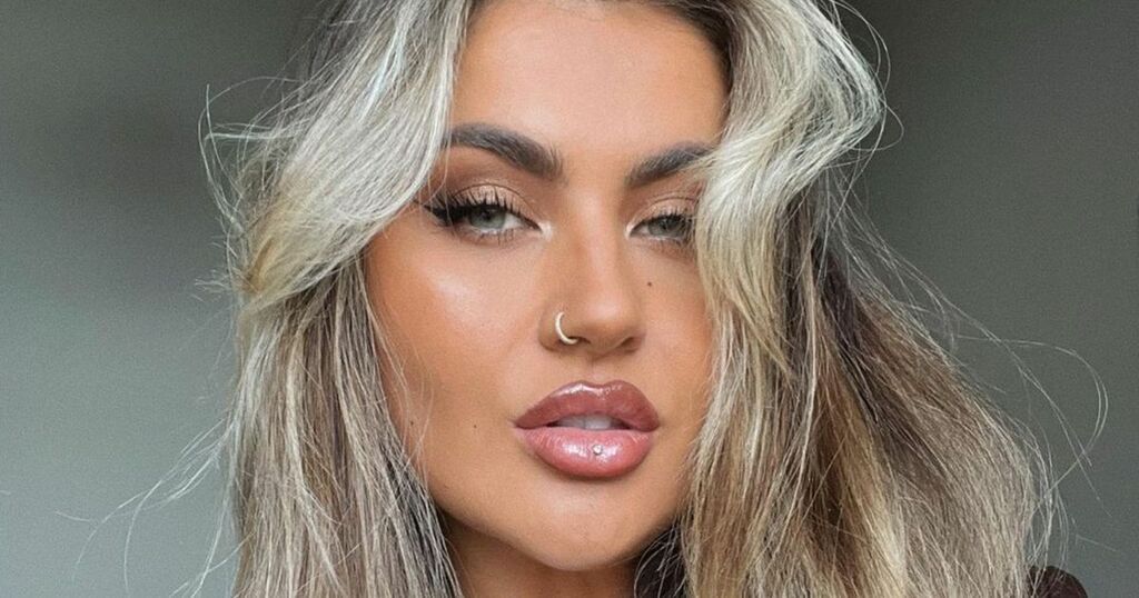 Jamie Genevieve announces she is expecting first child…