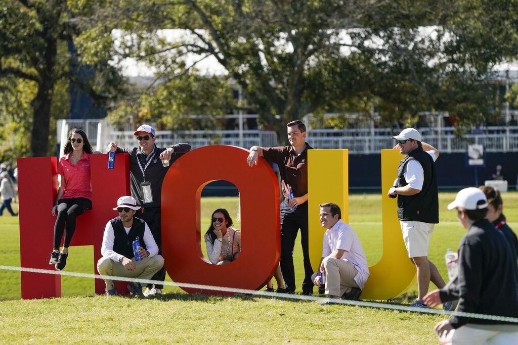 Scottie Scheffler, Sam Burns, Tony Finau highlight…