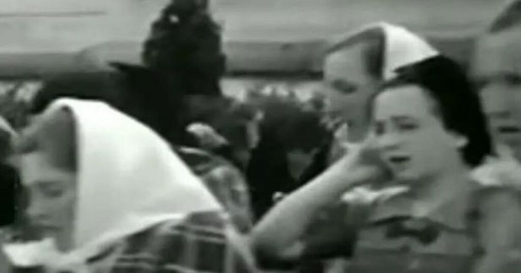 Film clip from 1937 is 'proof time travel exists' as…