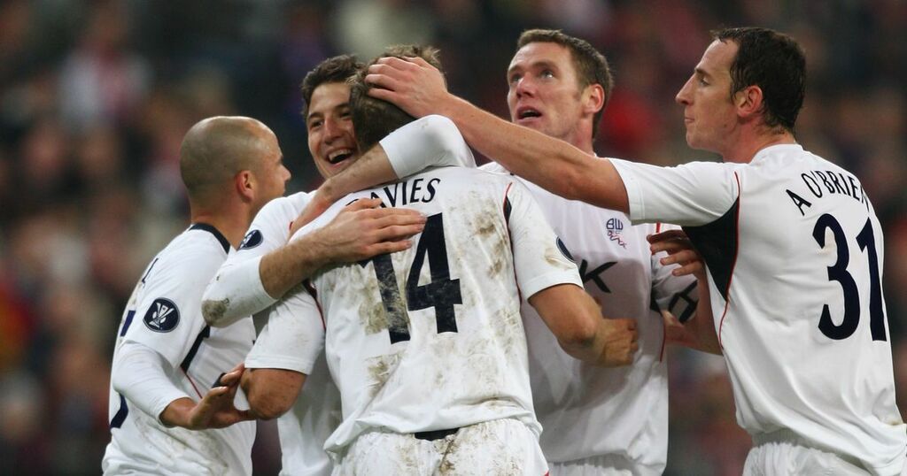 What happened to the Bolton Wanderers team which drew…