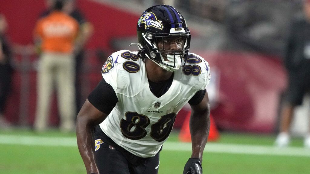 Ravens TE coach George Godsey discusses improvement of… Ravens TE coach George Godsey discusses improvement of…