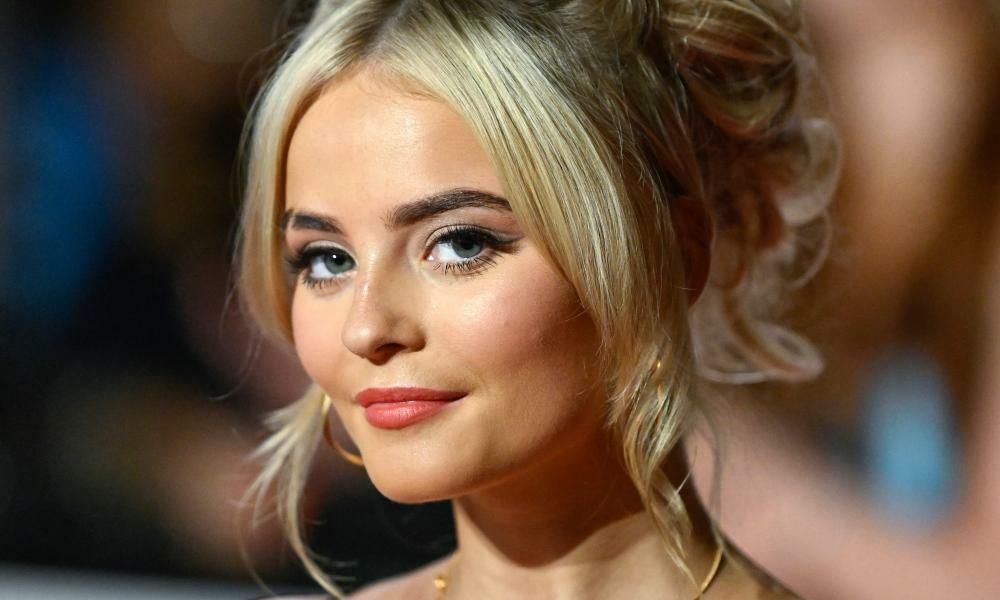 Millie Gibson revealed as Time Lord’s new sidekick in…