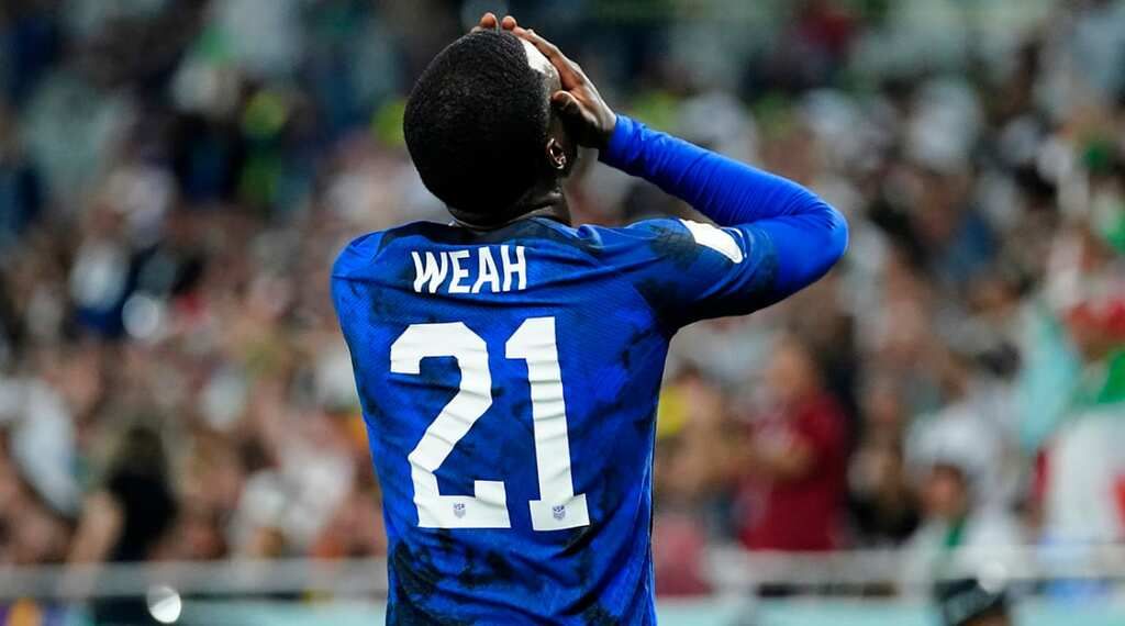 Sports Illustrated - Controversial Offside Call…