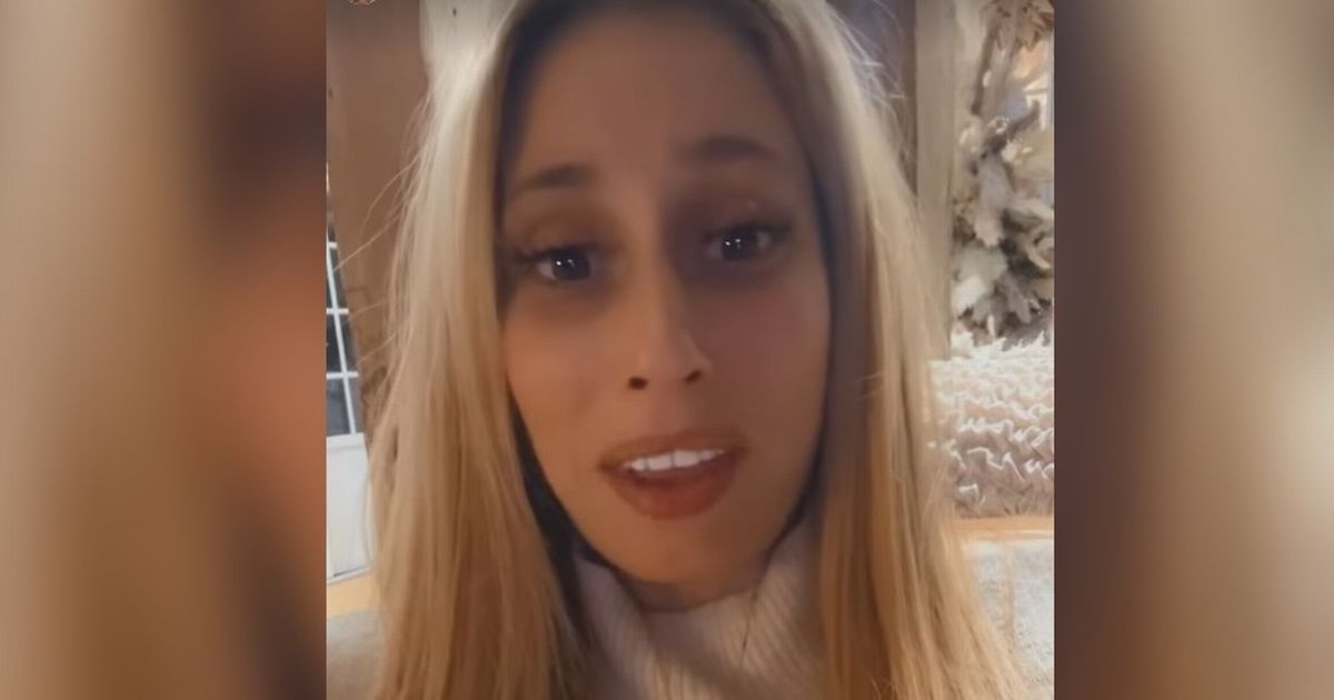 Stacey Solomon unveils grand Christmas tree that…