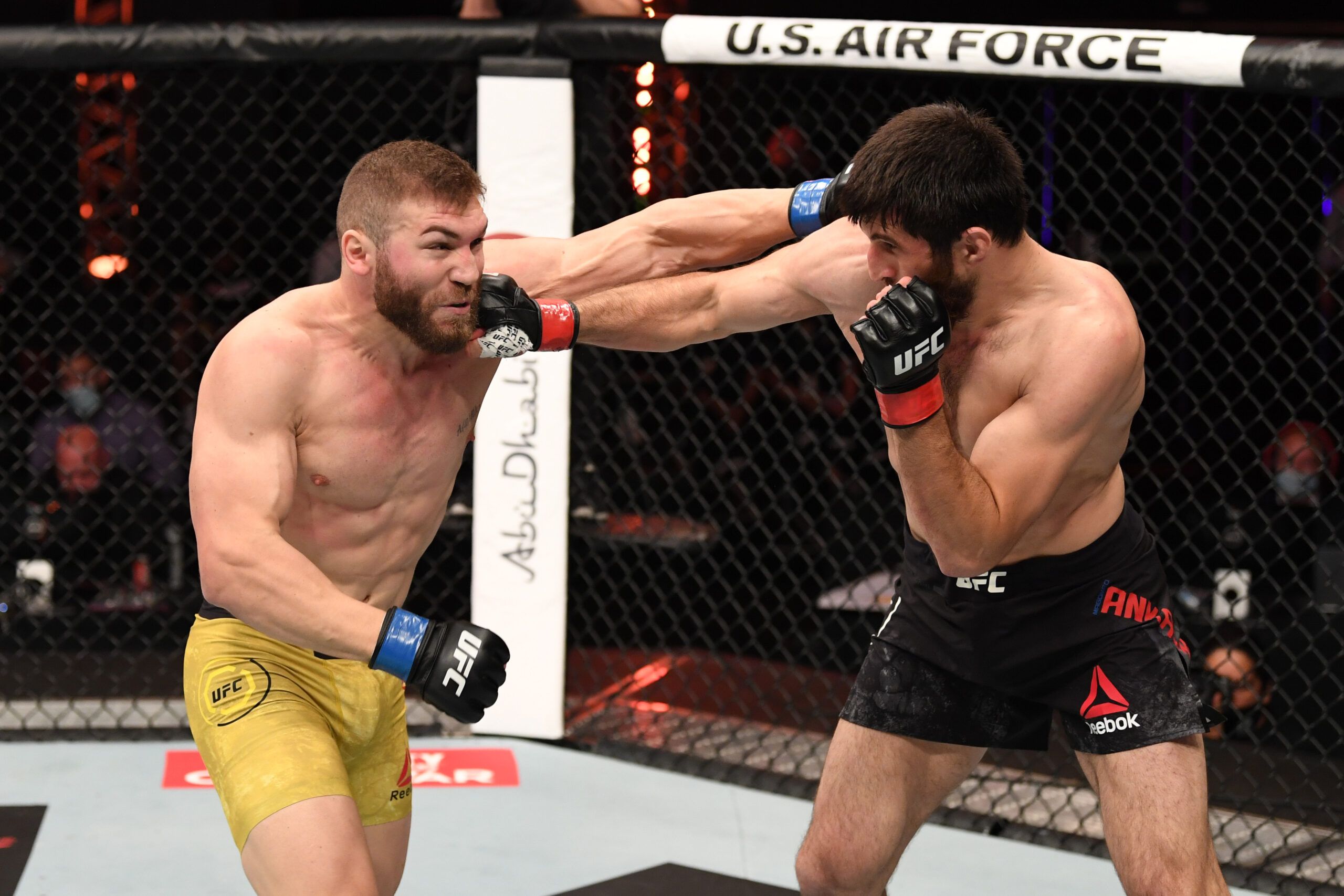 Full fight video: Magomed Ankalaev scores brutal,…