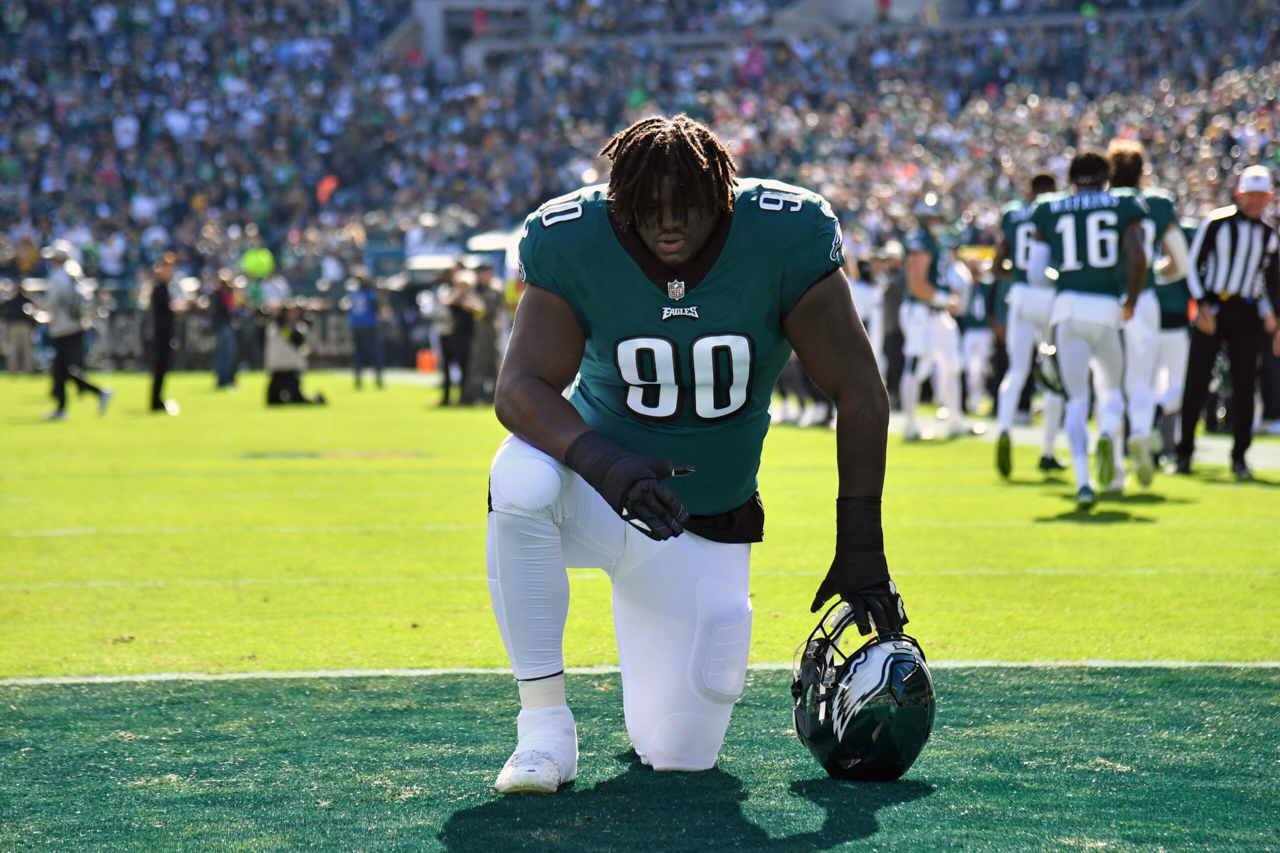 Eagles unofficial depth chart ahead of Week 13 matchup…