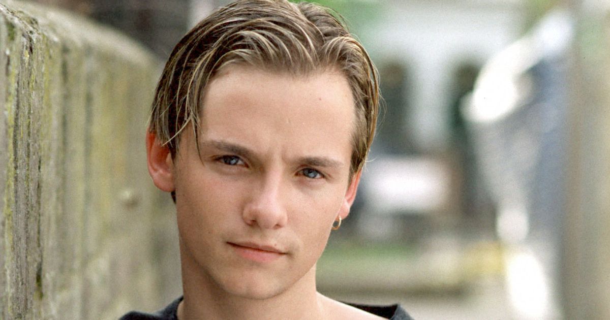 EastEnders Jamie Mitchell actor looks completely…