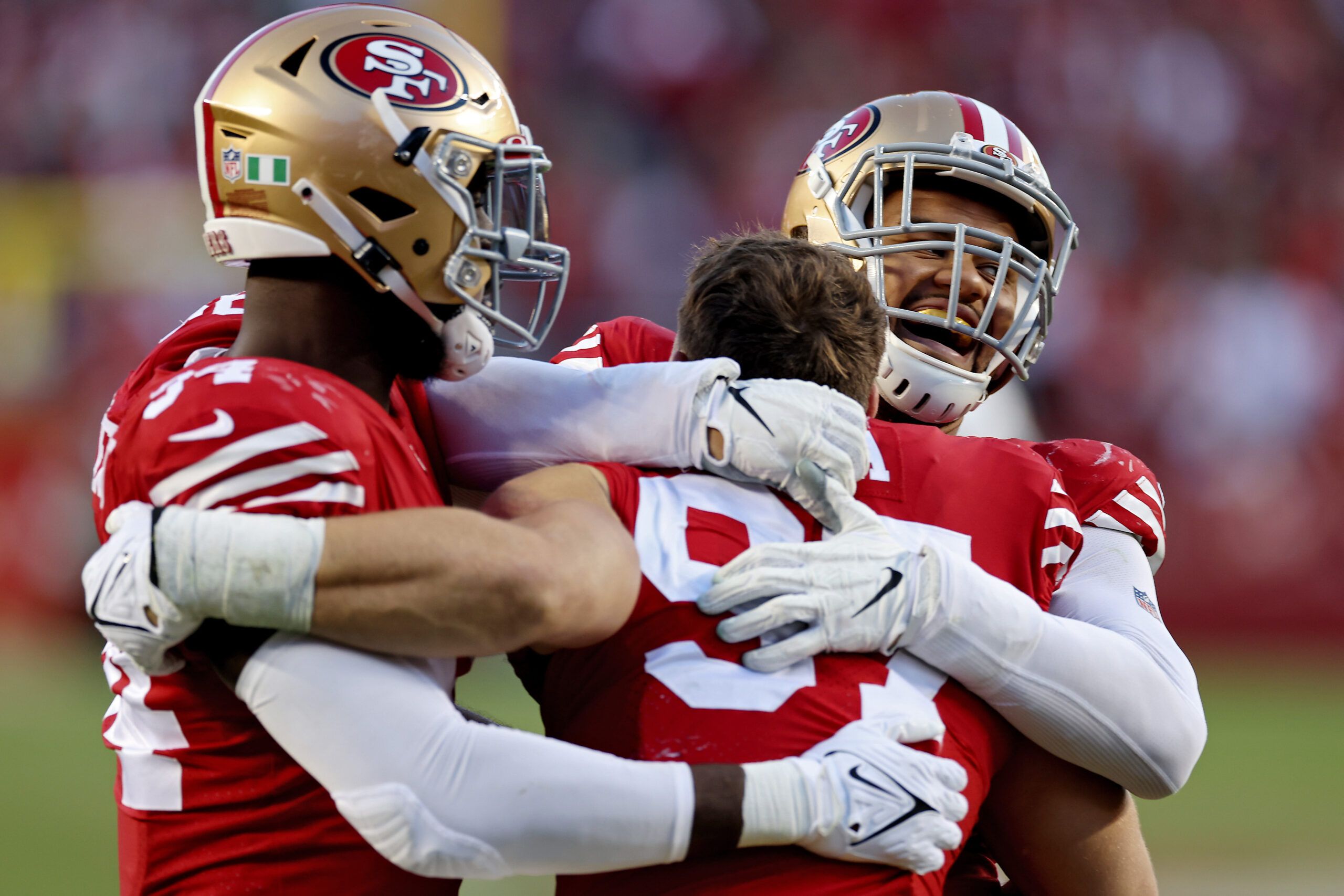 Gold stars: Best performances from 49ers win over…