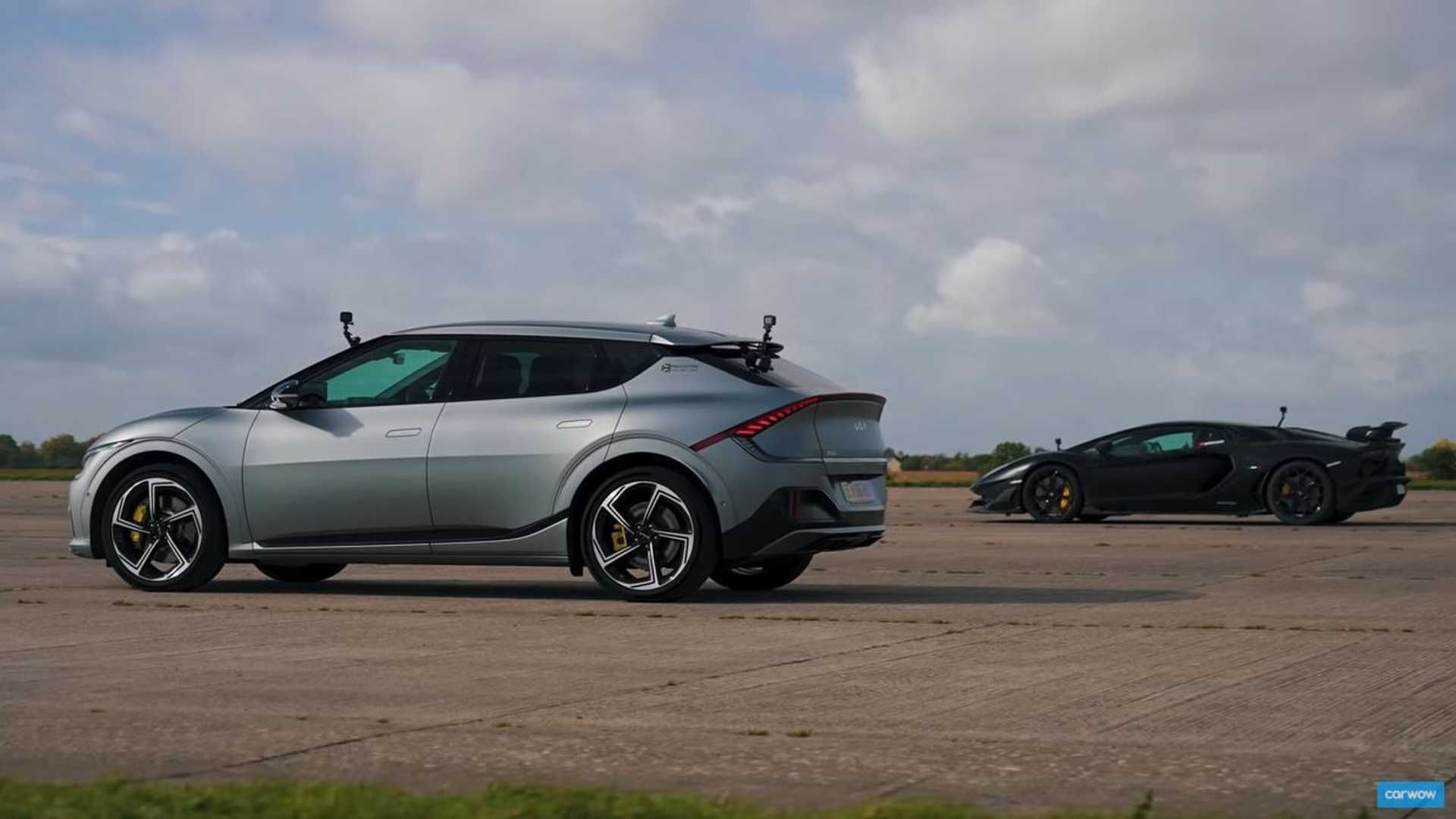Watch Kia EV6 GT Drag Race Lamborghini Aventador