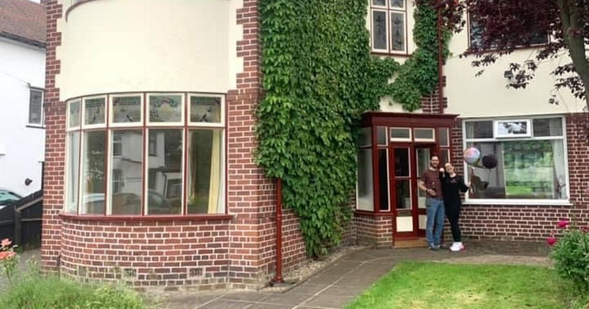 Woman buys 'castle' after sending cheeky letter asking…