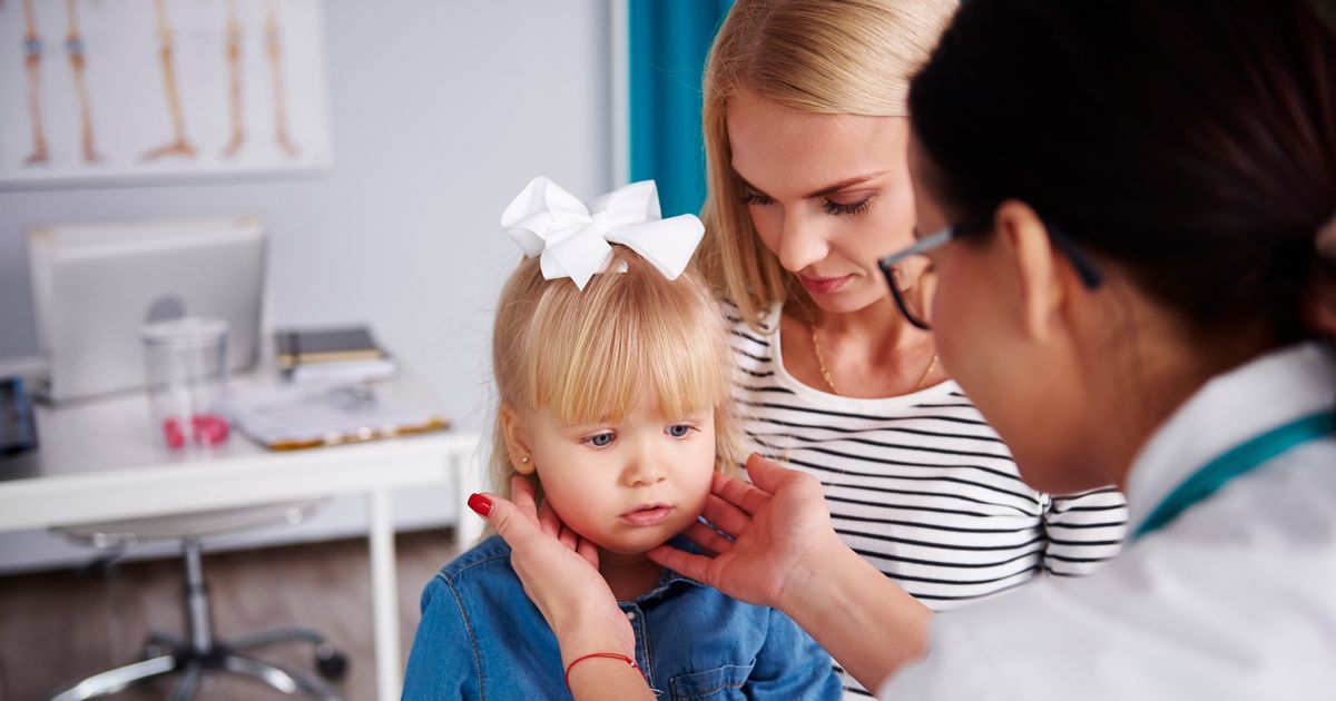 Strep A warning signs as experts explains symptoms to…