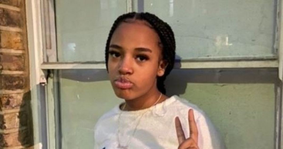 Urgent search for missing schoolgirl, 13, last seen a…