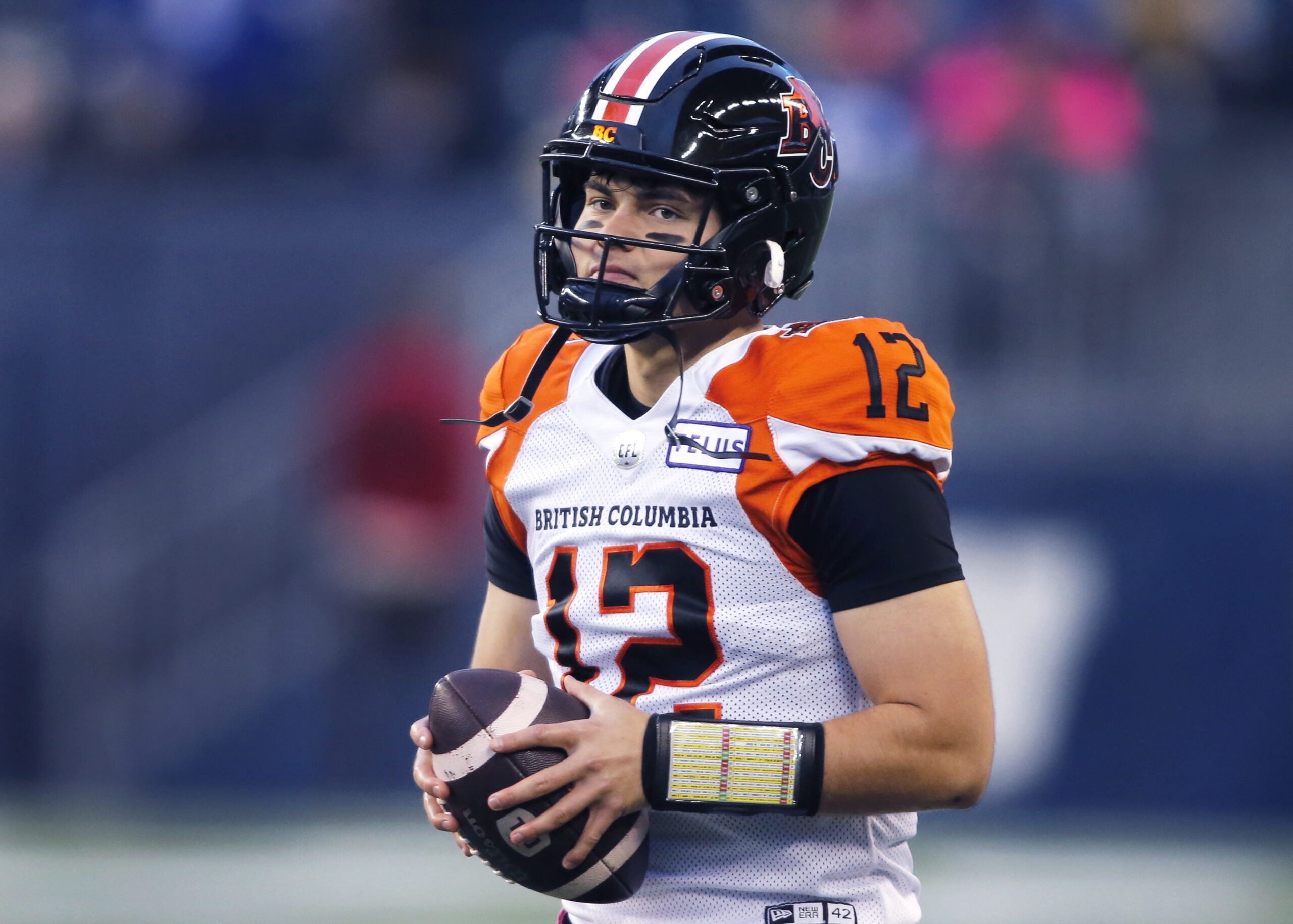 Broncos bring in CFL quarterback Nathan Rourke for a…