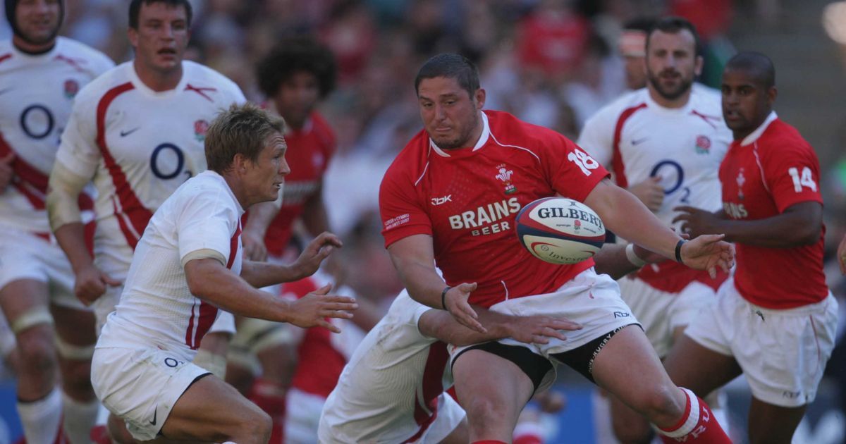 Former Wales international reveals players' wild…