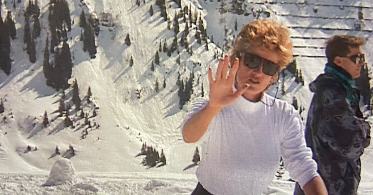 Princess Diana confronts cameras in remarkable footage…