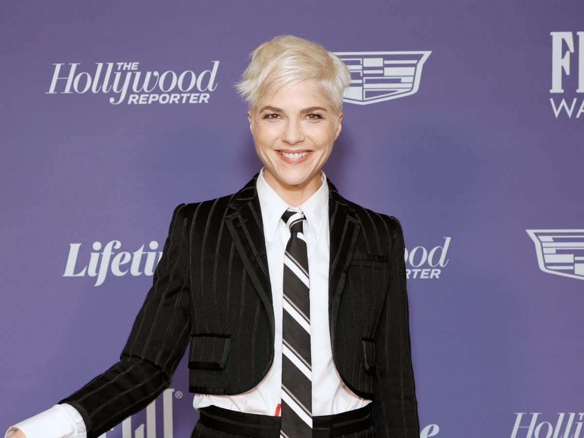 Selma Blair says doctors thought her MS symptoms were…