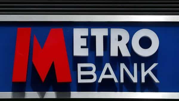 Metro Bank fined £10 million over incorrect investor…