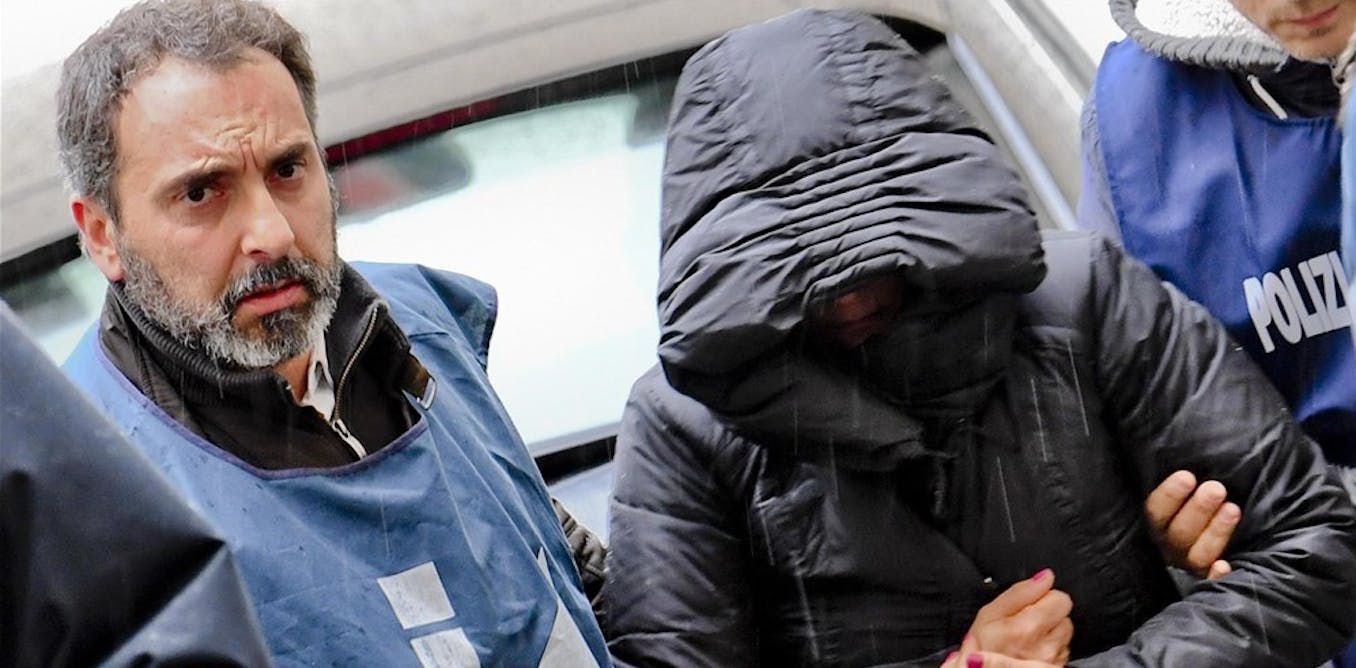 Married to the mob: what the lives of two Camorra…