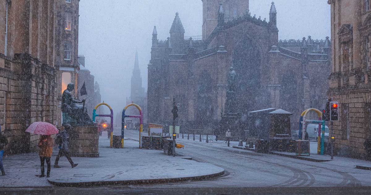 Edinburgh weather: BBC forecasts more snow showers for…
