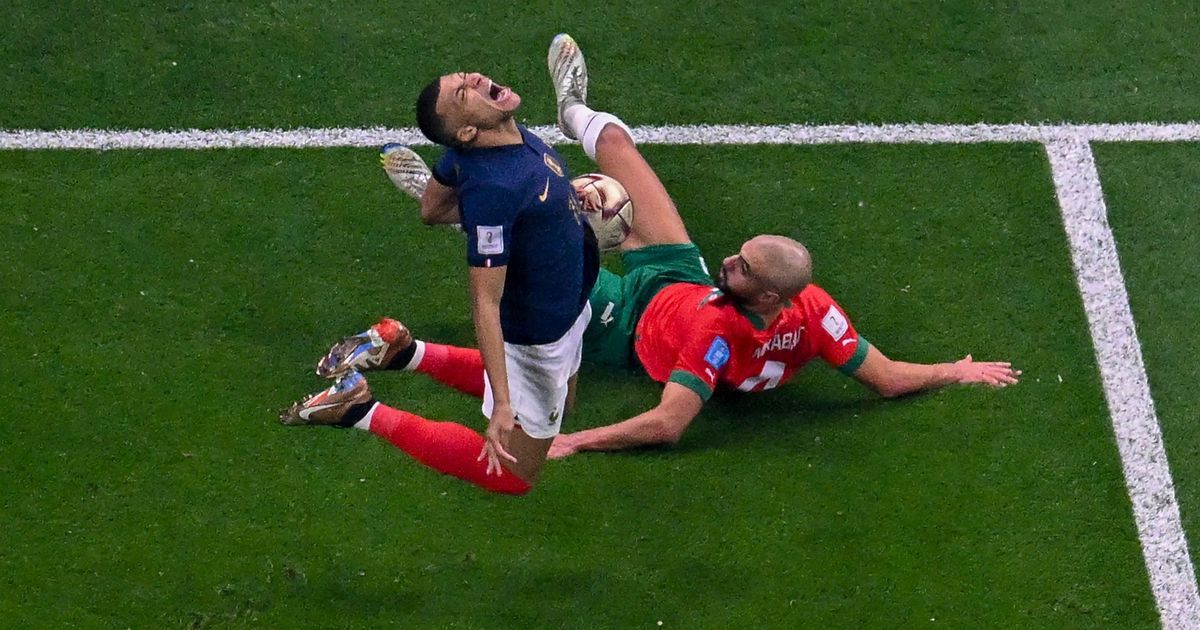 Sofyan Amrabat tackle on Kylian Mbappe summed up…