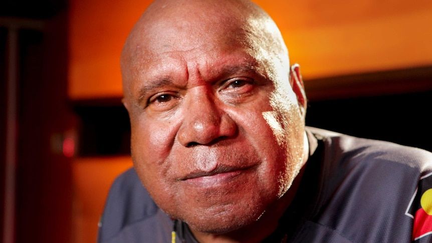 Thousands celebrate life of legendary musician Archie…