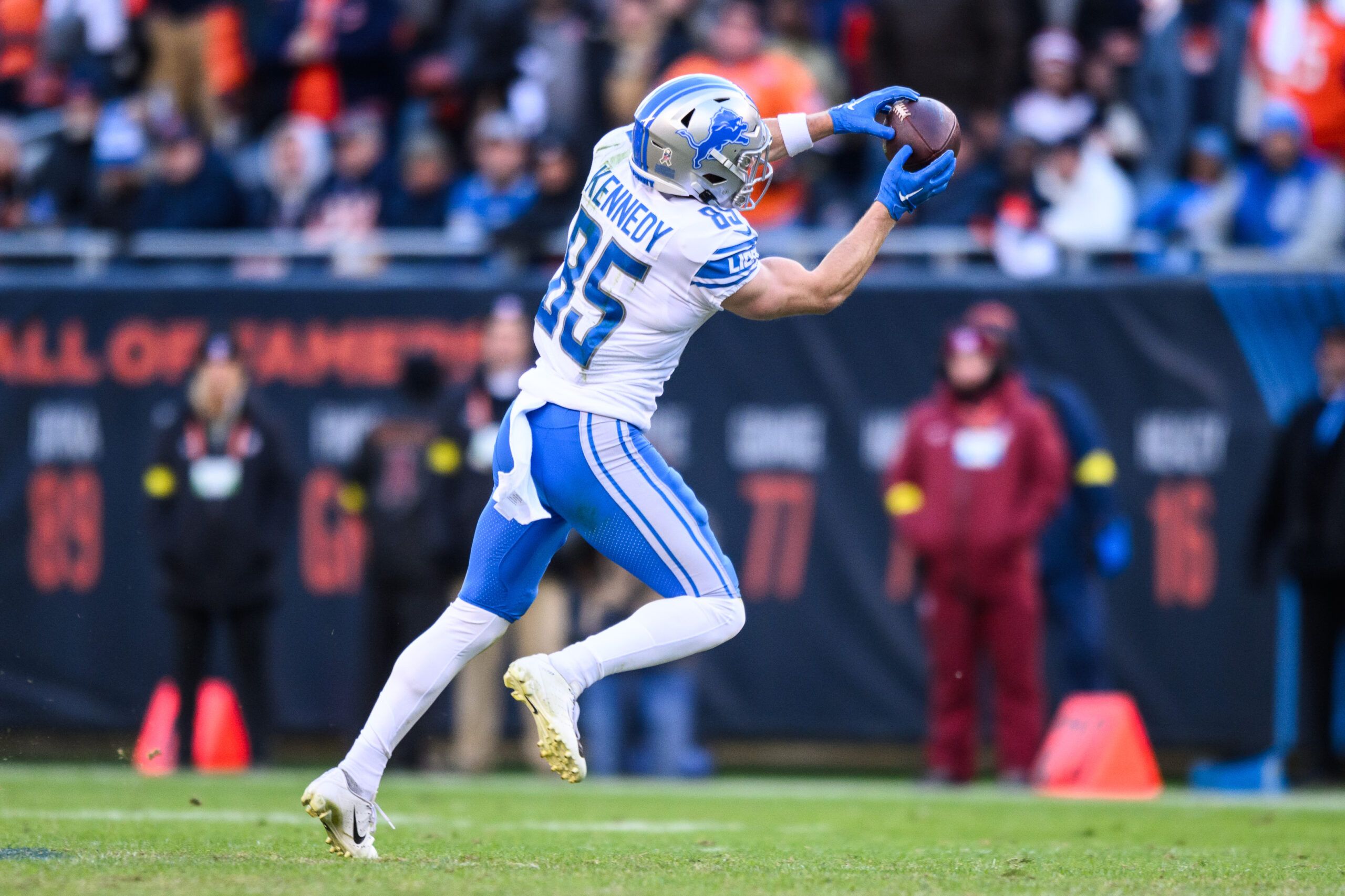 Tom Kennedy returns to the Lions practice squad