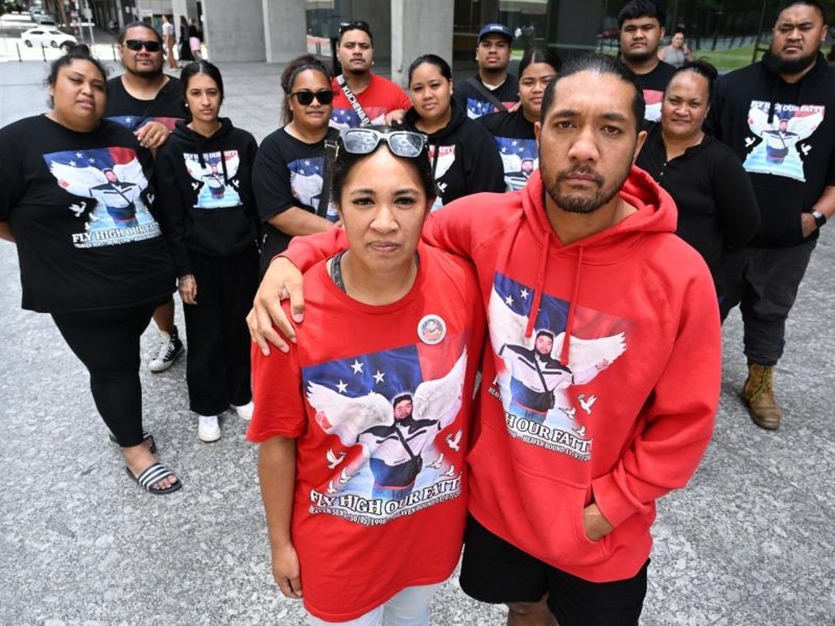 Bail for mall stabbing murder accused