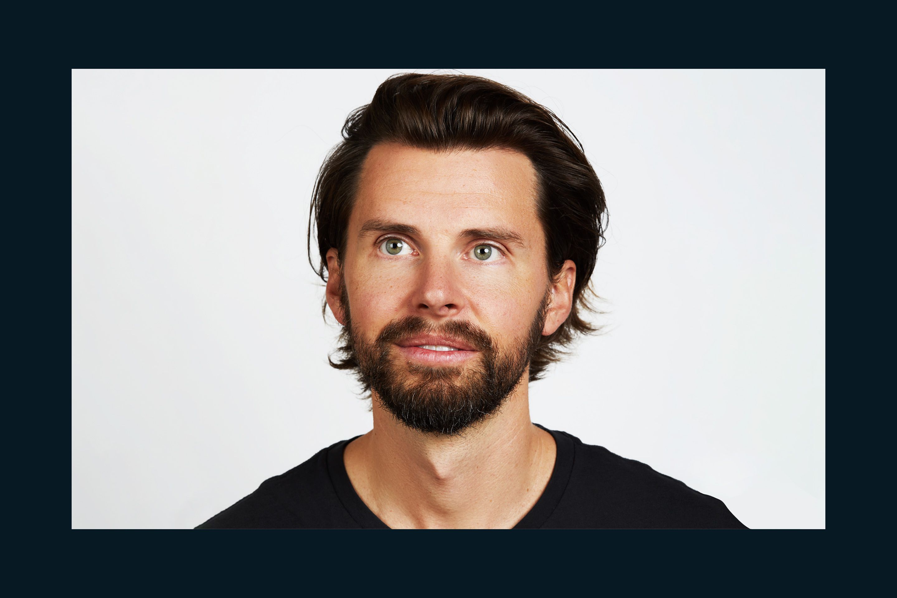 How Hinge CEO Justin McLeod used lessons from his own…