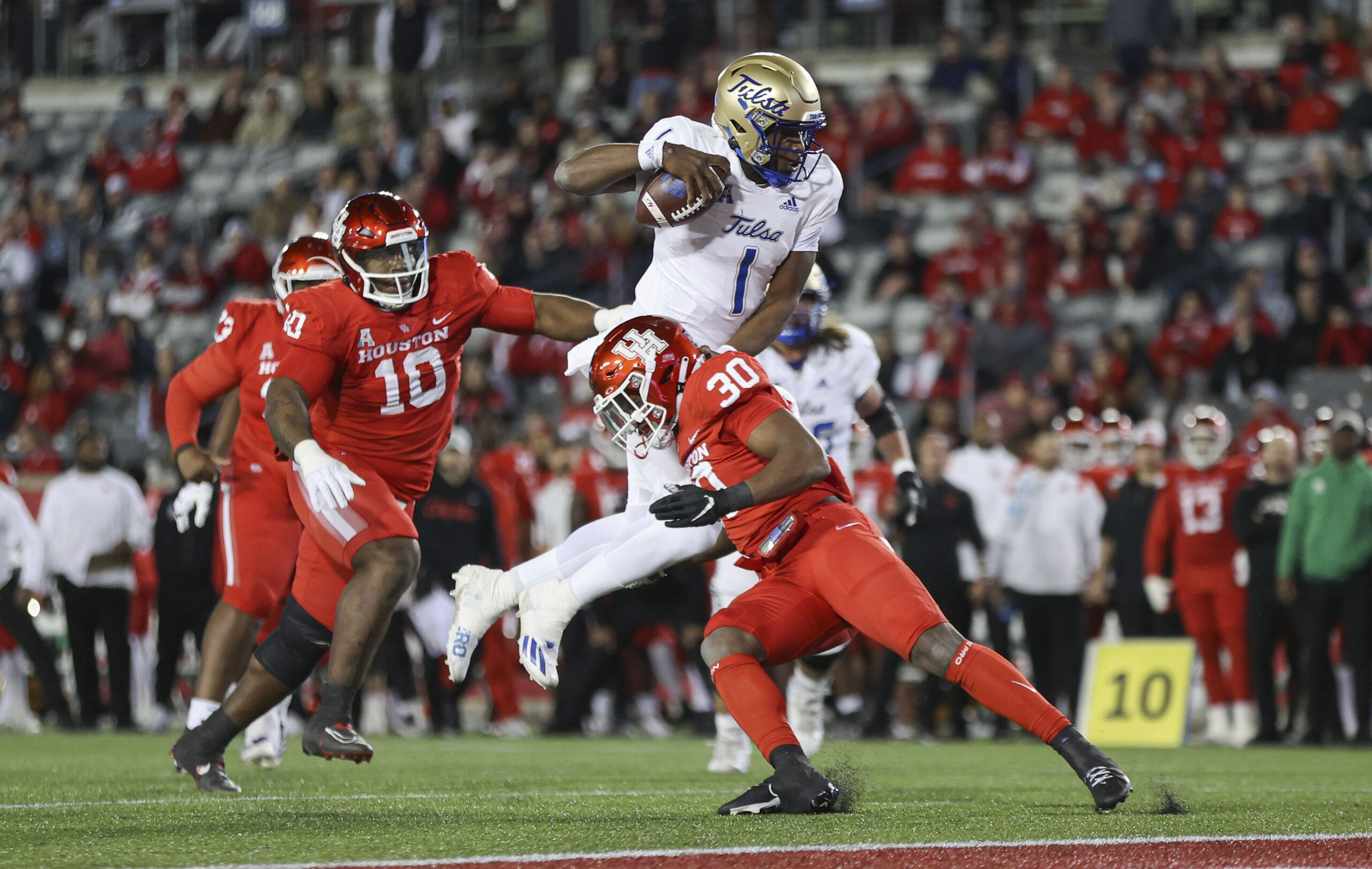 College football games on TV today: Louisiana vs.…