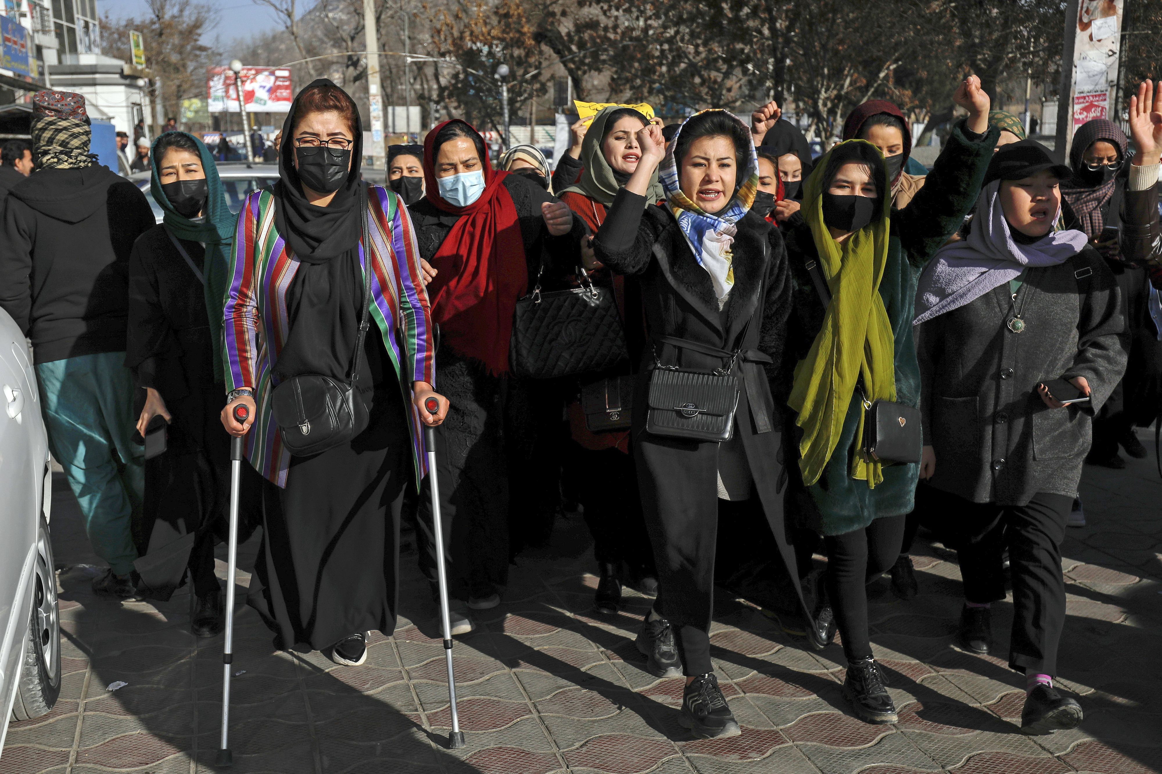 3 NGOs suspend work in Afghanistan after Taliban bar…