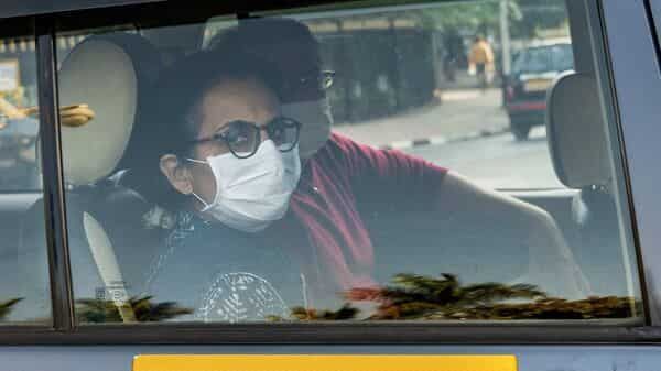 Chanda, Deepak Kochhar, Venugopal Dhoot sent to CBI…