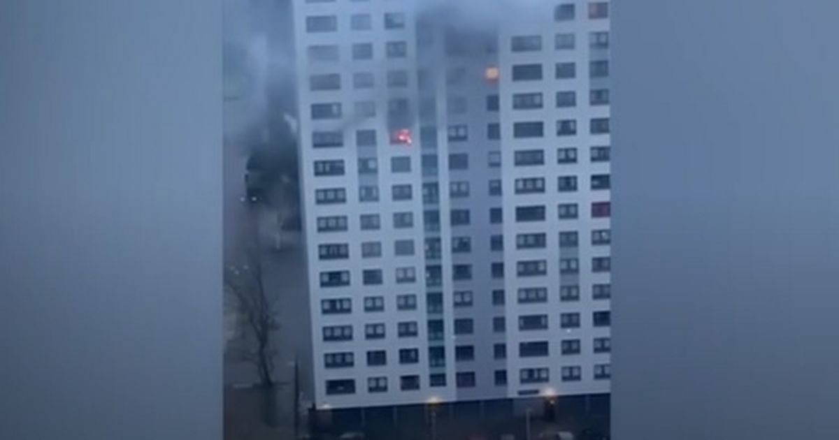 Dramatic moment fire tears through high-rise flat as…