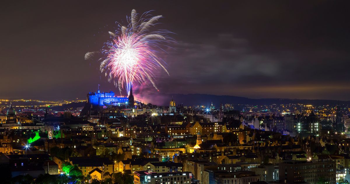 Scottish Hogmanay traditions from first footing to New…