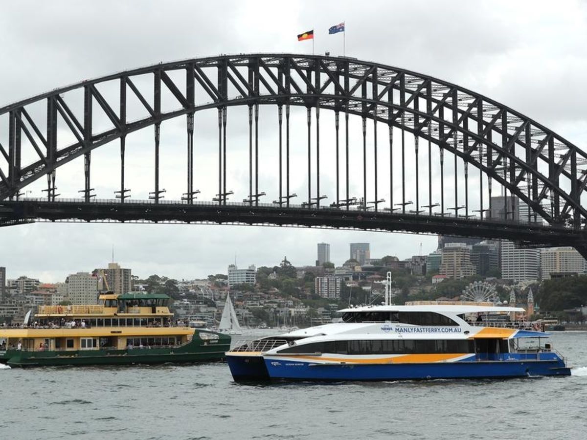 Fast ferries to come under NSW Opal cap